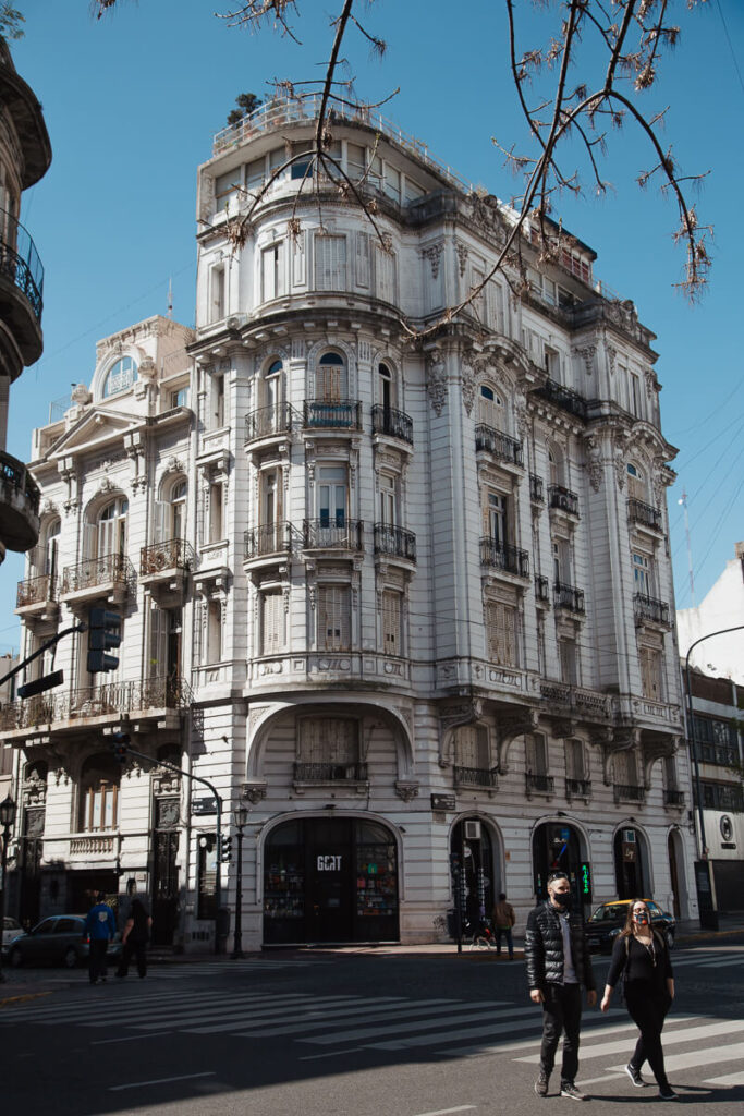 A Complete San Telmo Market & Neighborhood Guide